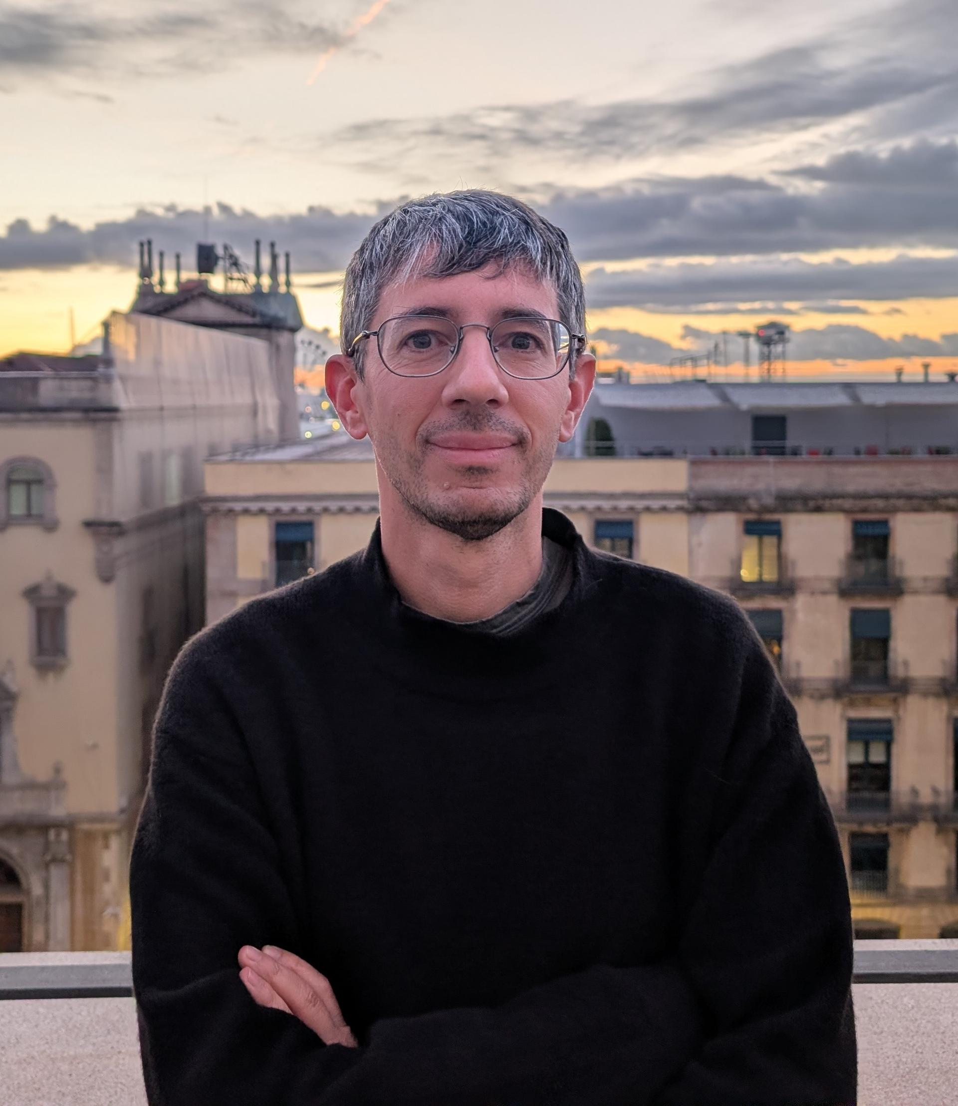 Javier Menéndez Sánchez entra en la Real Academia de Ciencias