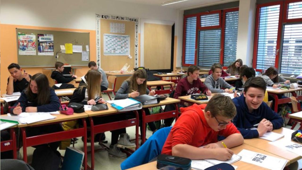 Los libros de texto de música perpetúan estereotipos culturales ...