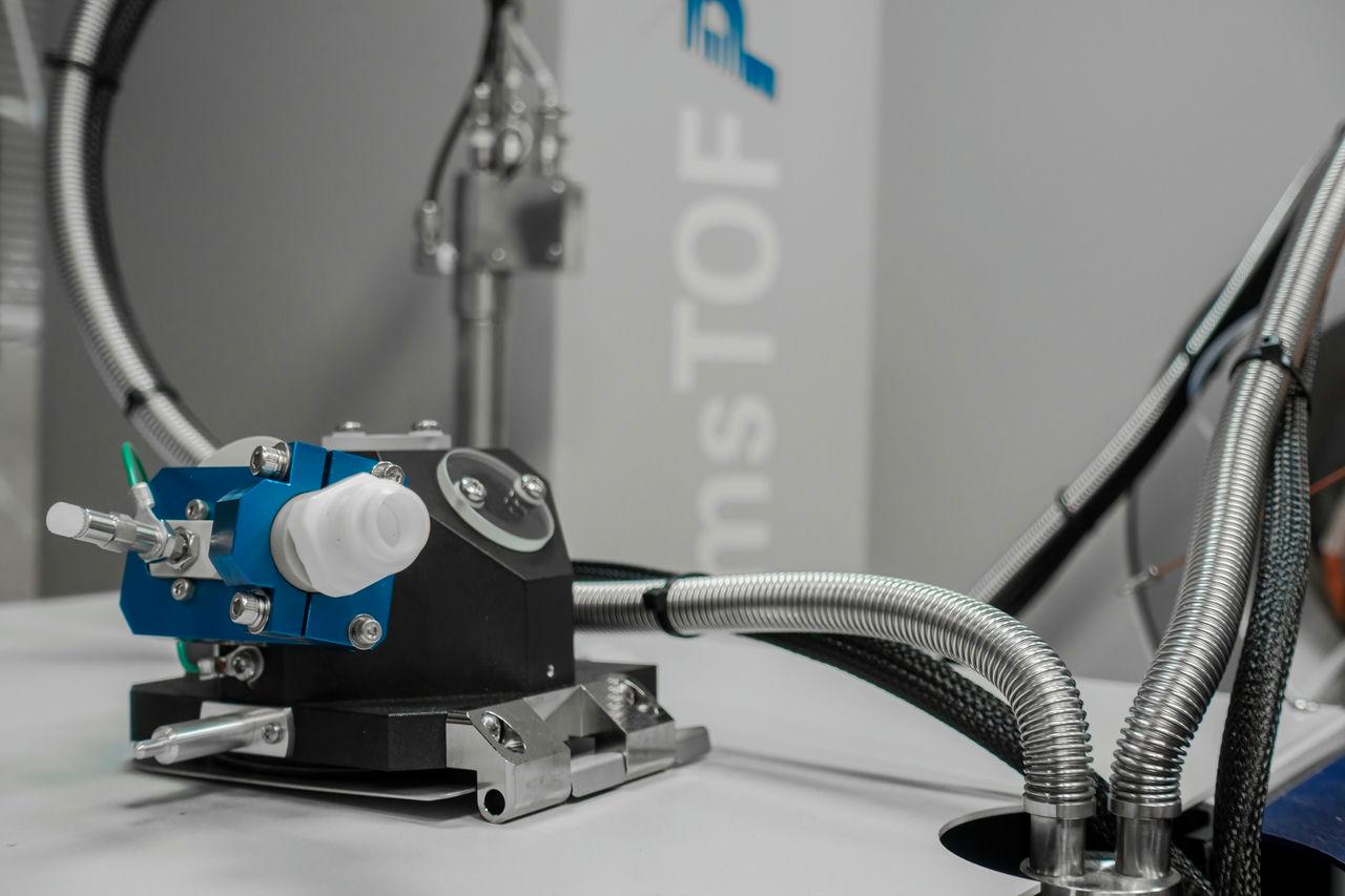 Espectrómetro de masas TIMSTOF Pro