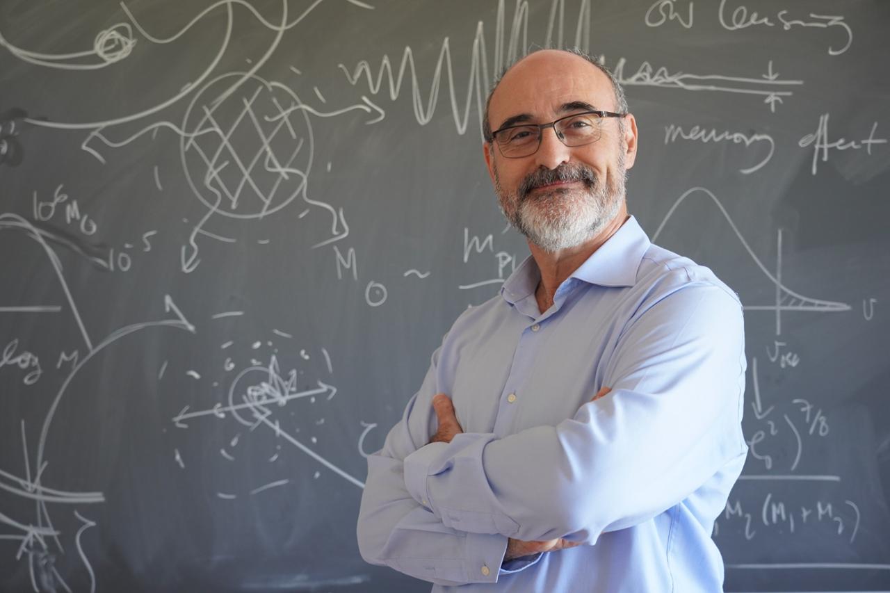 El catedrático de la UAM Juan García-Bellido, Premio Nacional de ...